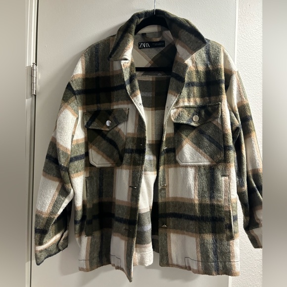 Zara | Jackets & Coats | Zara Green Plaid Shacket | Poshmark